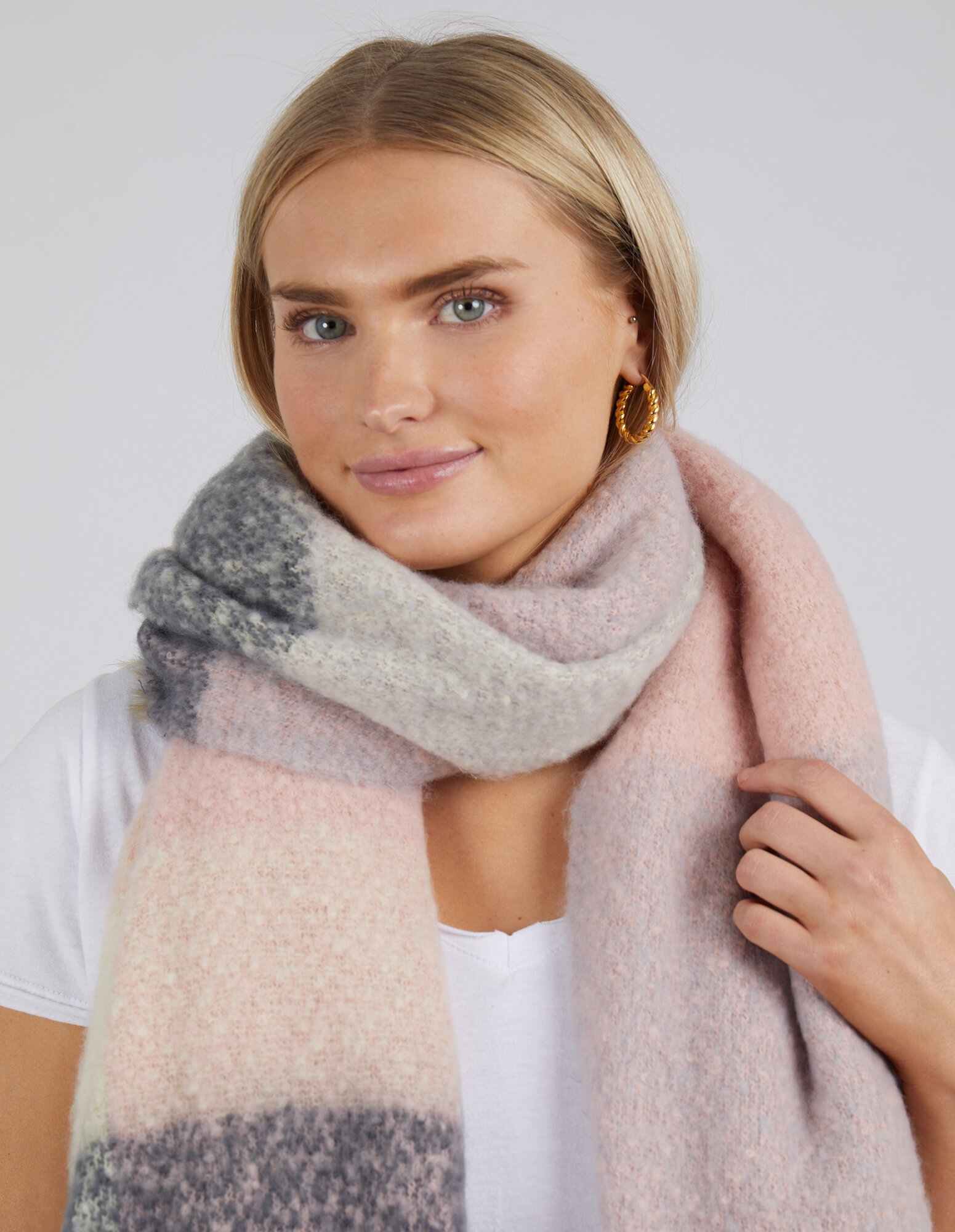 Elm SARA Scarf - Accessories-Scarves : Diahann Boutique - Elm W23