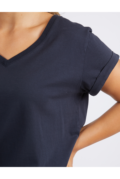 Foxwood MANLY VEE Tee - Tops : Diahann Boutique - Foxwood S24