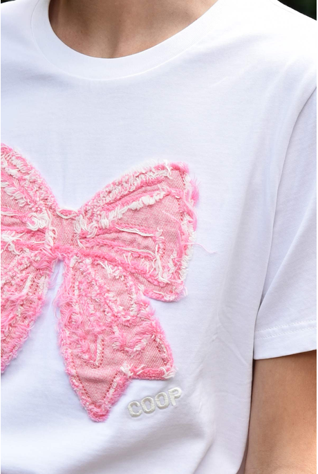 Coop SIMPLY BOWTIFUL T-Shirt - Tops : Diahann Boutique - COOP SP25